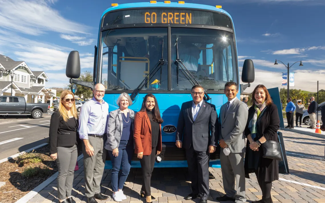 The Santa Maria to Santa Barbara all-electric bus runs on nothing but ...