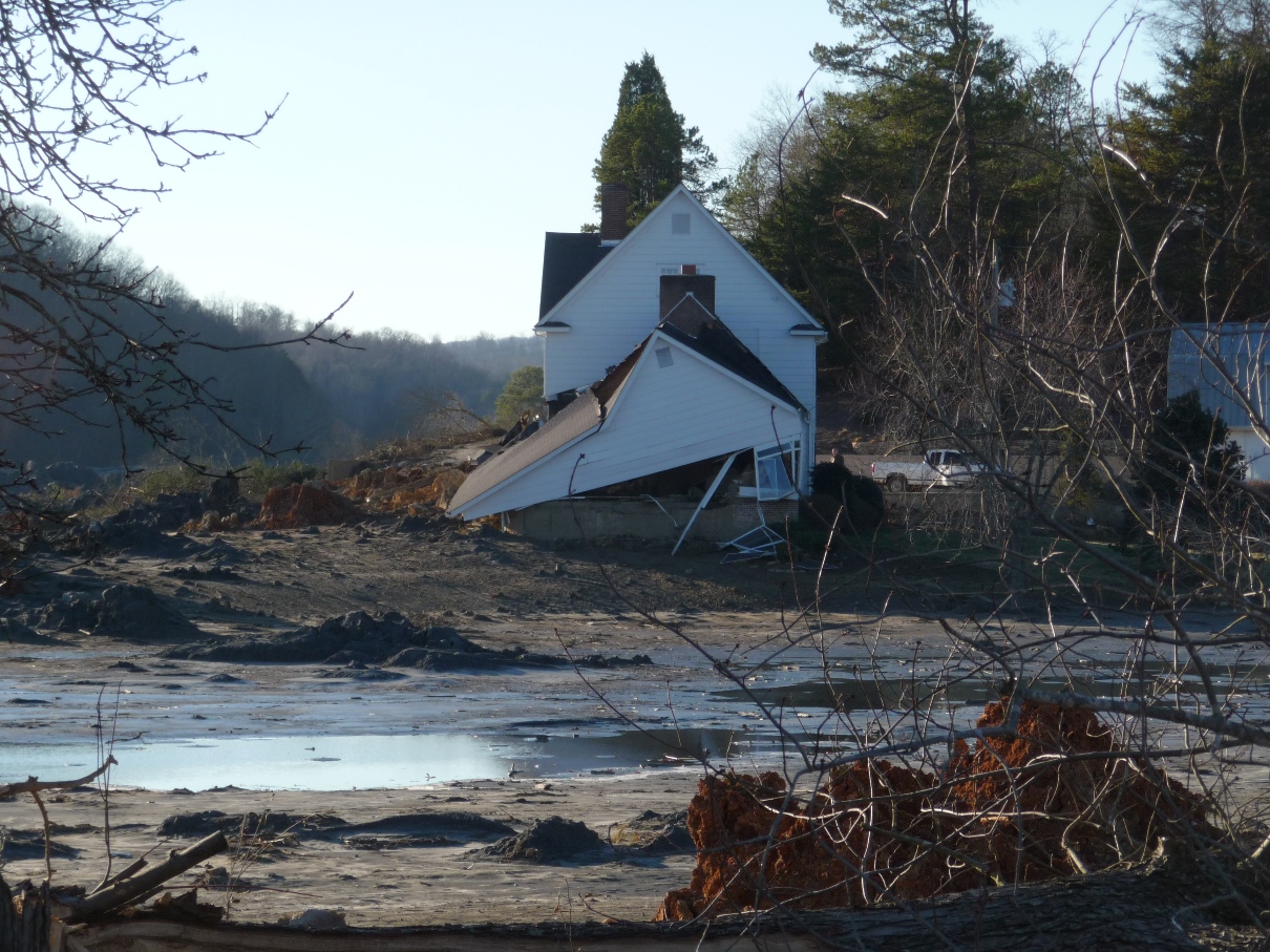 Ten Years Later, Coal Ash Emergency Continues | Sierra Club