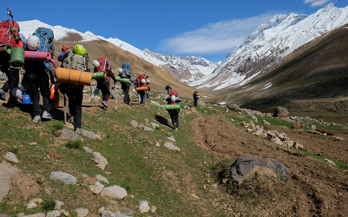 Hanifa Yousoufi on Her Historic Climb up Mt. Noshaq | Sierra Club